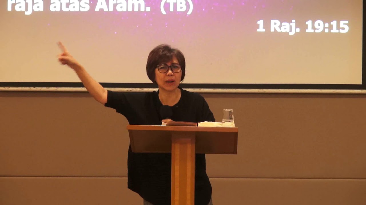 Tetap Bergerak Maju! (Keep Moving Forward!) (Ibu Elizabeth Mutiara ...